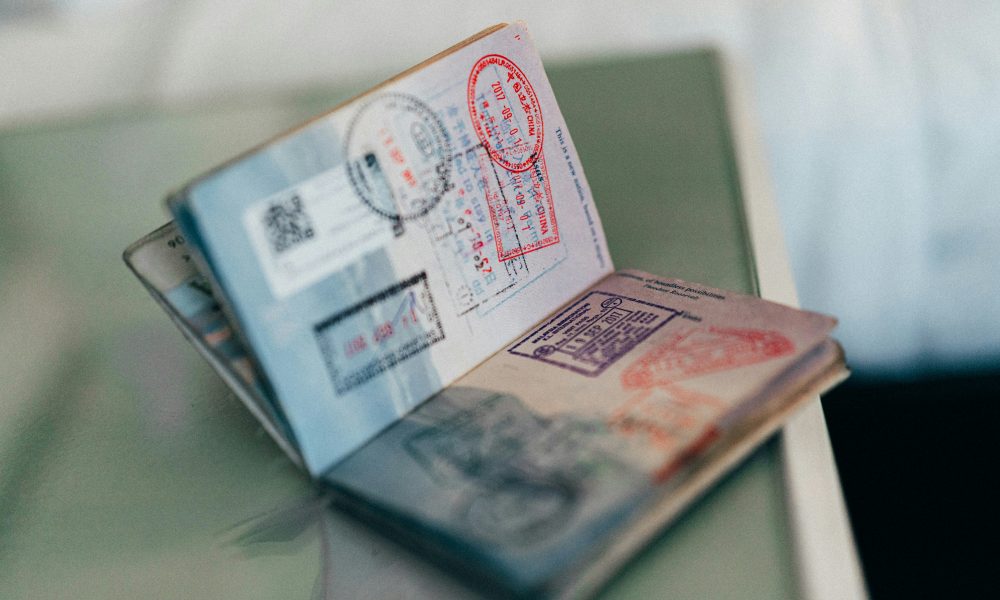 Kuwait Residency (Iqama) Renewal Online Guide 2025